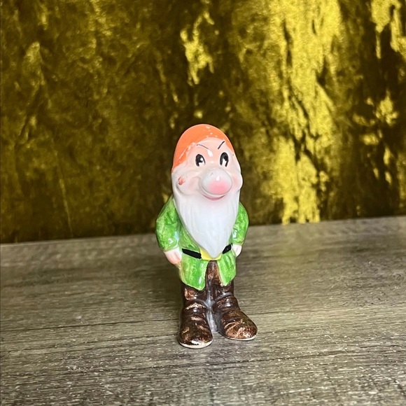 Disney | Art | Vintage Grumpy 96s Disneys Snow White The 7 Dwarves ...